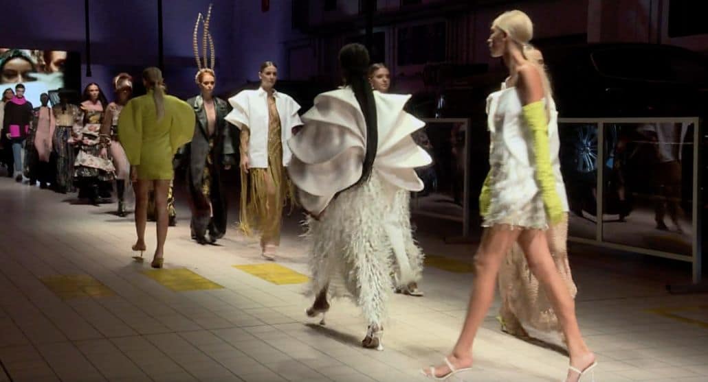 Quanto guadagna una modella da passarella alle prime esperienze ...